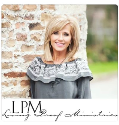 Beth Moore’s Living Proof Ministry is in the red